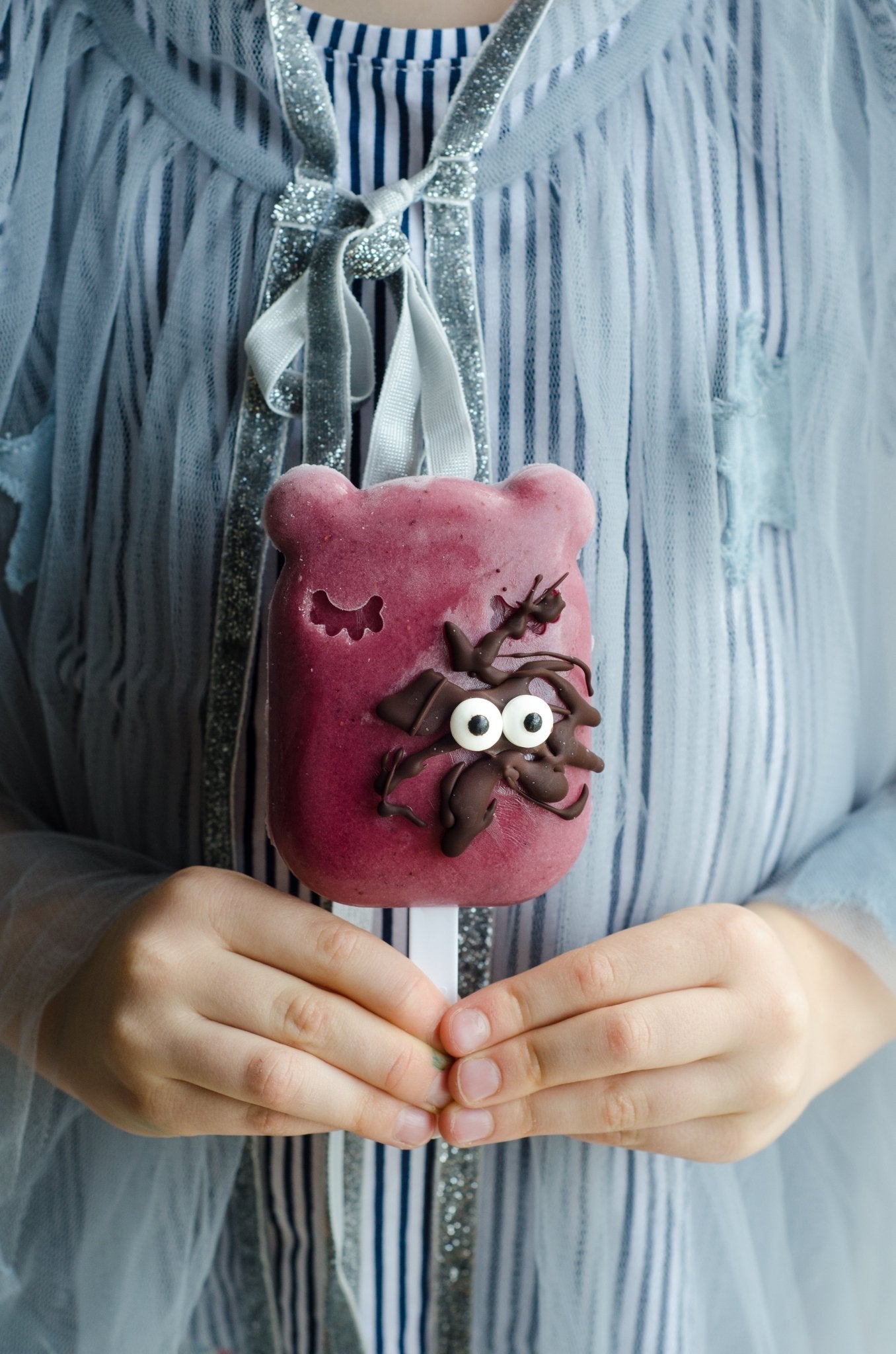 Healthy Halloween Popsicles | Freaky Frosties